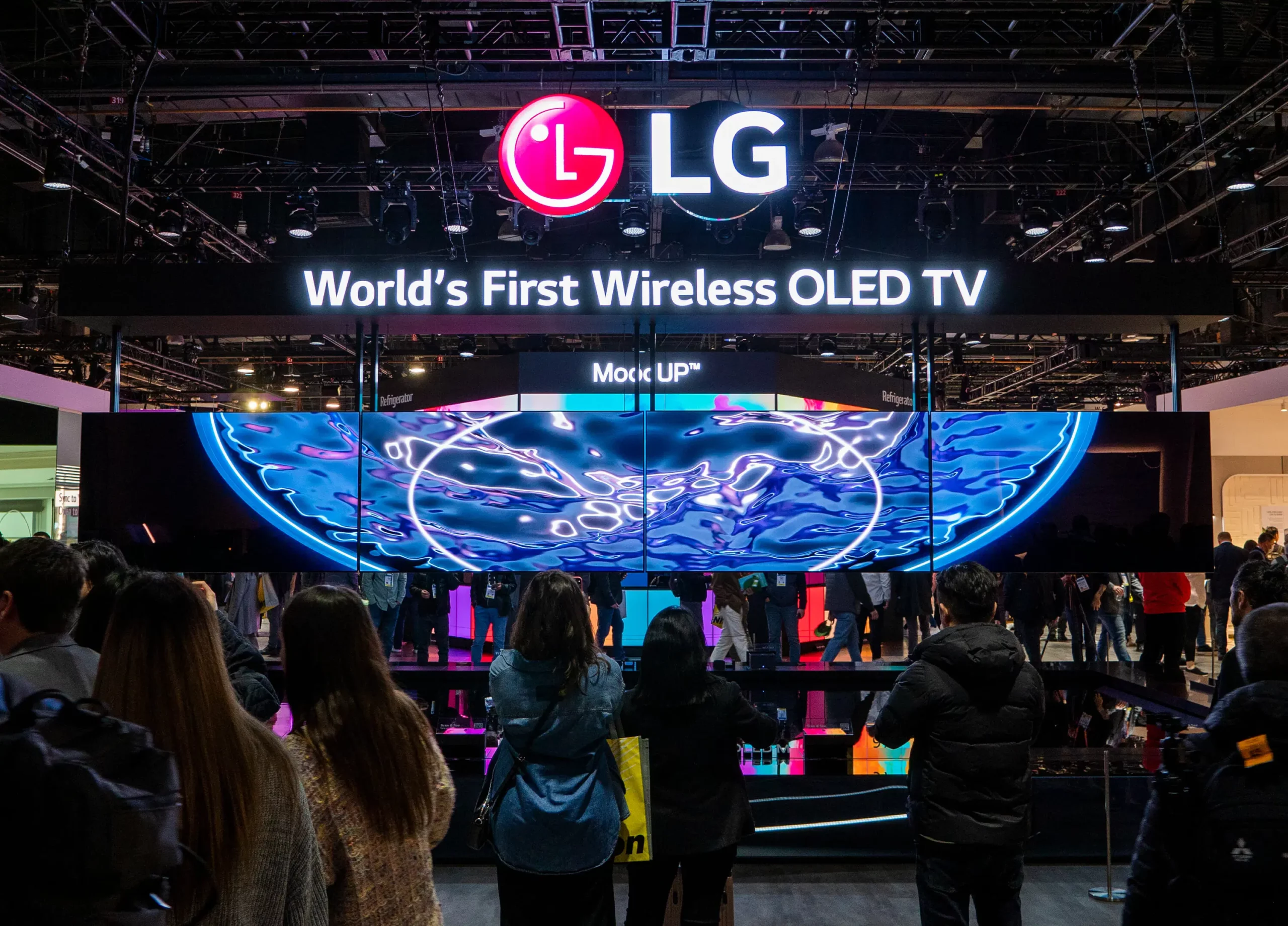 LG's massive wireless OLED TV to launch in North America/Europe for steep price - Sound & Video ...