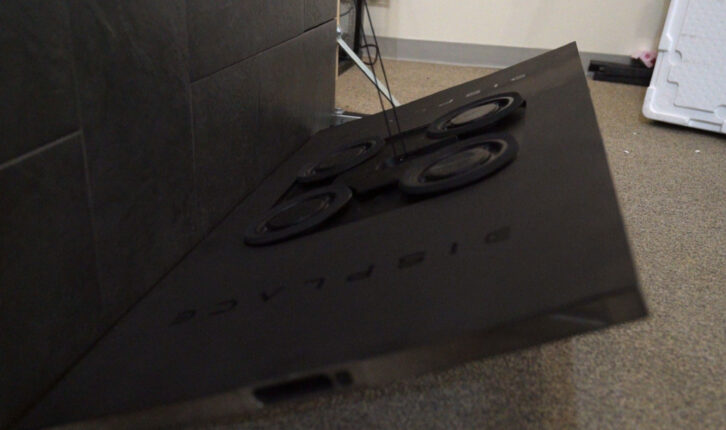 Displace Demos New Safety Features Of World’s First Truly Wireless TV ...