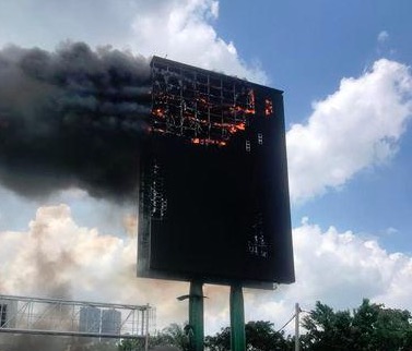 WATCH: Digital billboard fire traps maintenance workers - Sound & Video ...